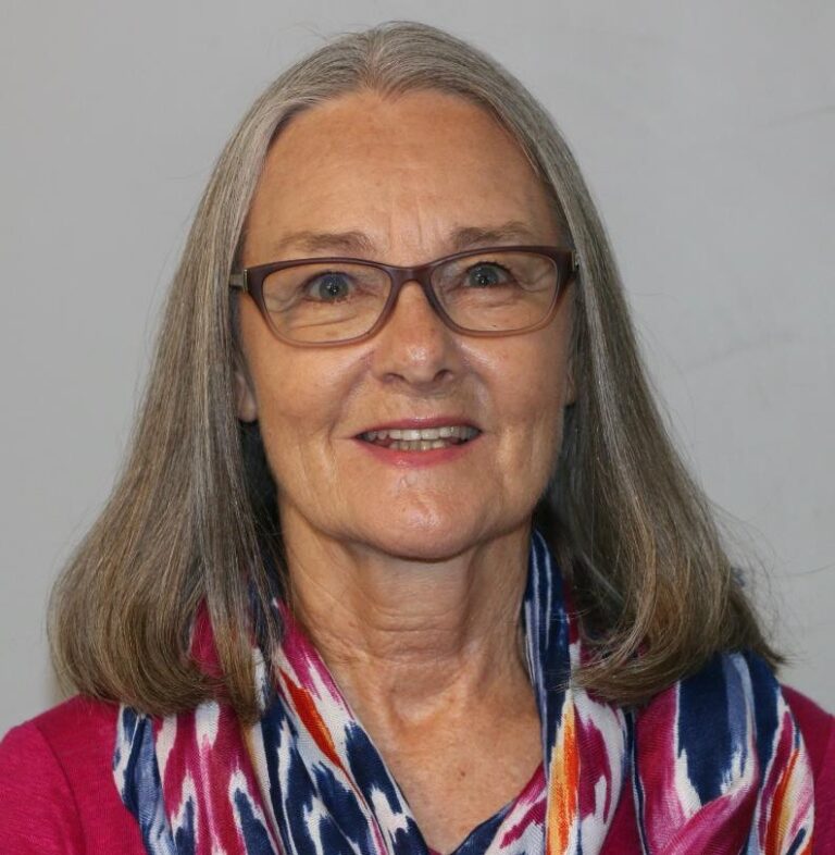 Linda Thomas, PhD, APRN, FNP-C, AHN-BC, NPD-BC, CCRN, CHTP/I, HTAP ...